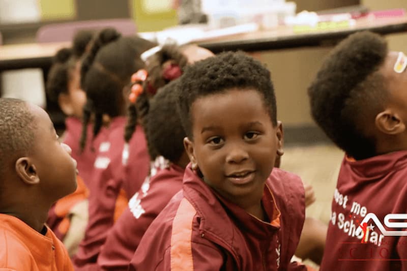 7 Effective Rewards to Motivate Children for Reading